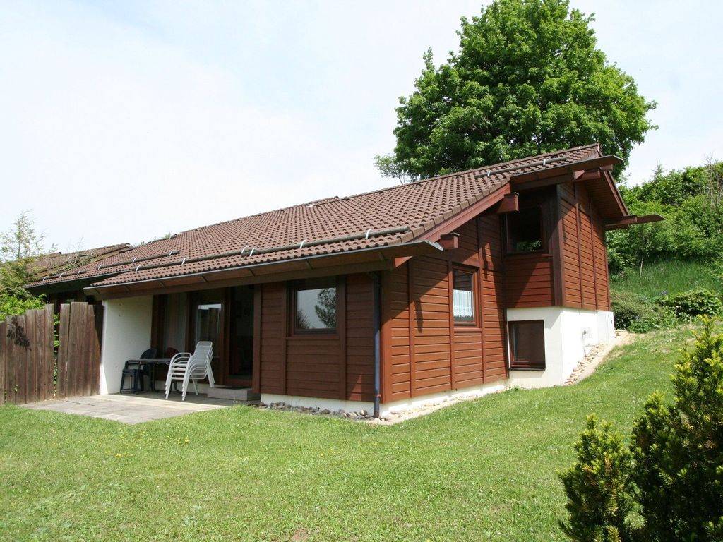 68 M² Ferienhaus ∙ 2 Schlafzimmer ∙ 6 Gäste - Villingen-Schwenningen