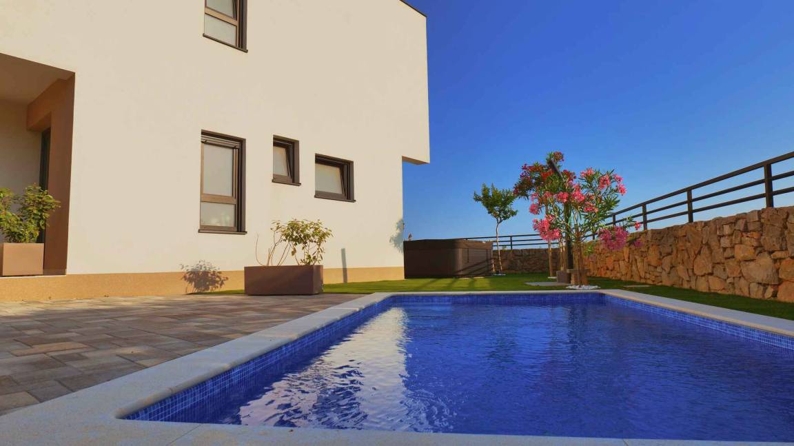 200 M² Villa ∙ 3 Habitaciones ∙ 6 Huéspedes - Krk