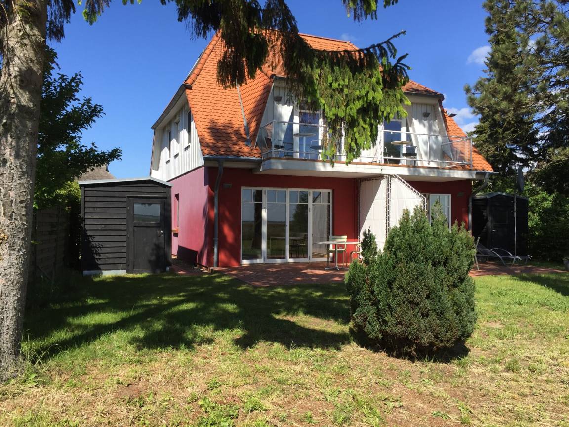 75 M² Ferienhaus ∙ 3 Schlafzimmer ∙ 4 Gäste - Born am Darß