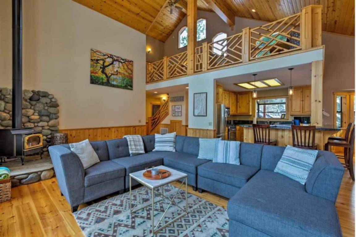 246 M² Talo ∙ 4 Makuuhuonetta ∙ 8 Vierasta - Truckee, CA