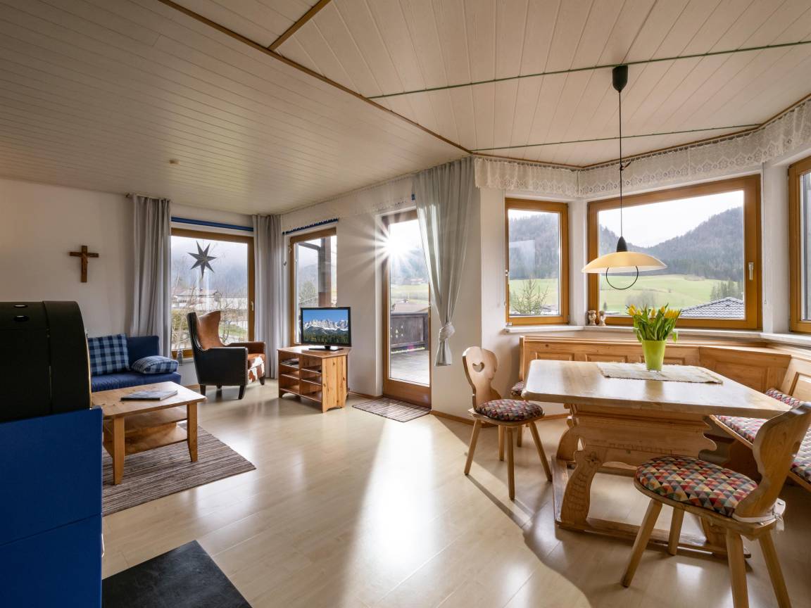 100 M² Apartamento ∙ 3 Quartos ∙ 6 Hóspedes - Lofer