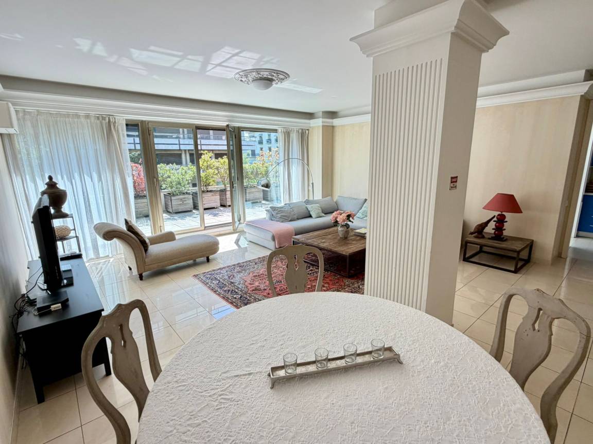 260 M² Appartement ∙ 4 Chambres ∙ 8 Personnes - Clichy
