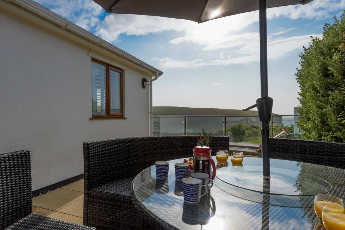 Cottage ∙ 4 Bedrooms ∙ 8 Guests - Newquay