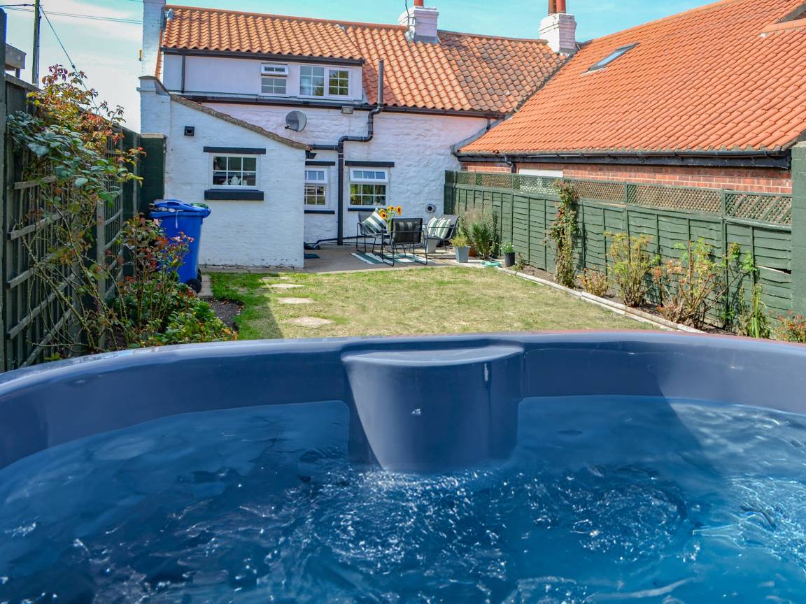 Cottage ∙ 2 Bedrooms ∙ 4 Guests - Bridlington