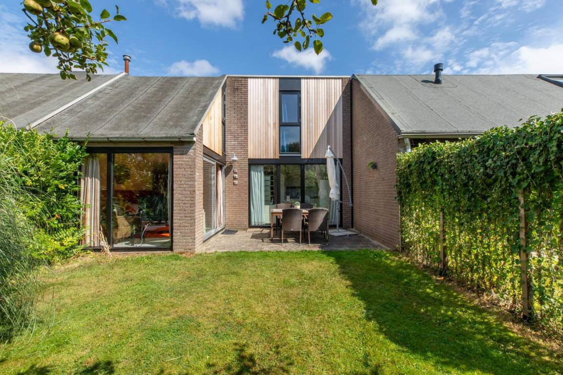 Bungalow ∙ 3 Bedrooms ∙ 4 Guests - Renesse