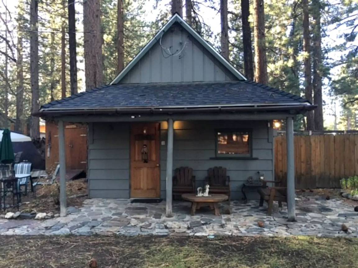 House ∙ 1 Bedroom ∙ 2 Guests - South Lake Tahoe, CA