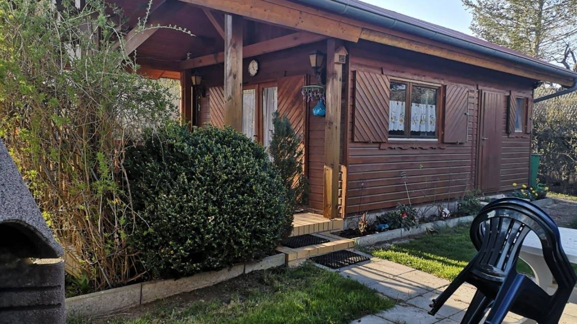 20 M² Huis ∙ 1 Slaapkamer ∙ 5 Gasten - Brandenburg