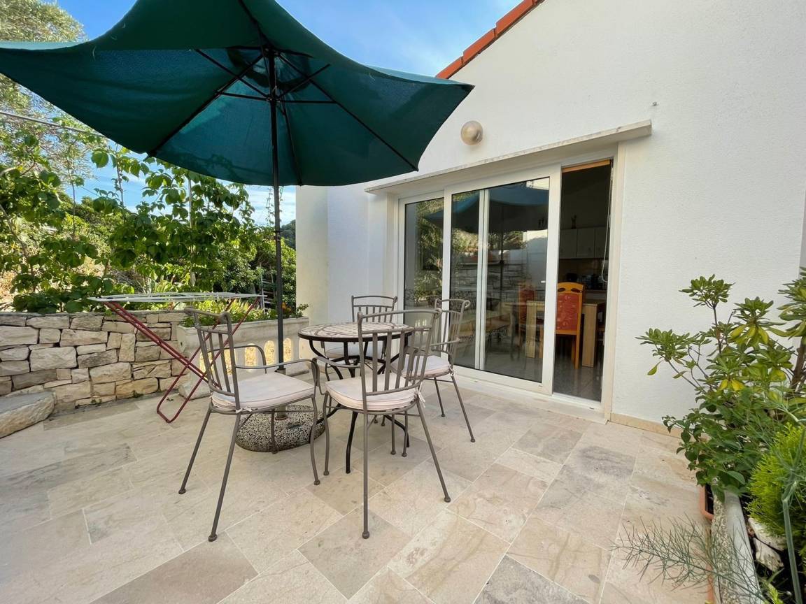 45 M² Ferienwohnung ∙ 1 Schlafzimmer ∙ 4 Gäste - Brač