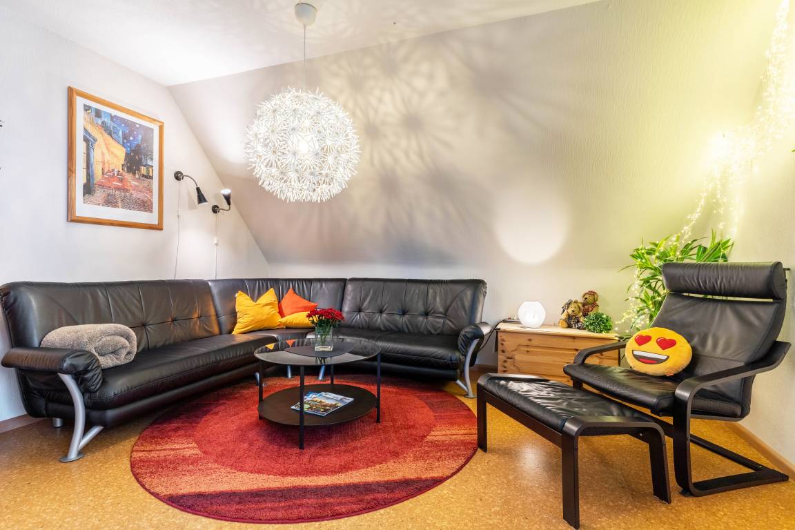 98 M² Ferienwohnung ∙ 2 Schlafzimmer ∙ 4 Gäste - Kenzingen