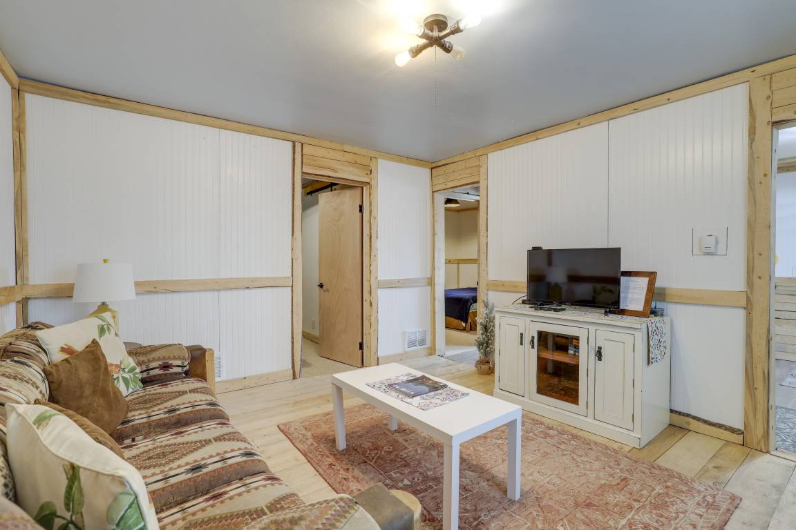 74 M² Apartment ∙ 2 Bedrooms ∙ 6 Guests - Casper, WY