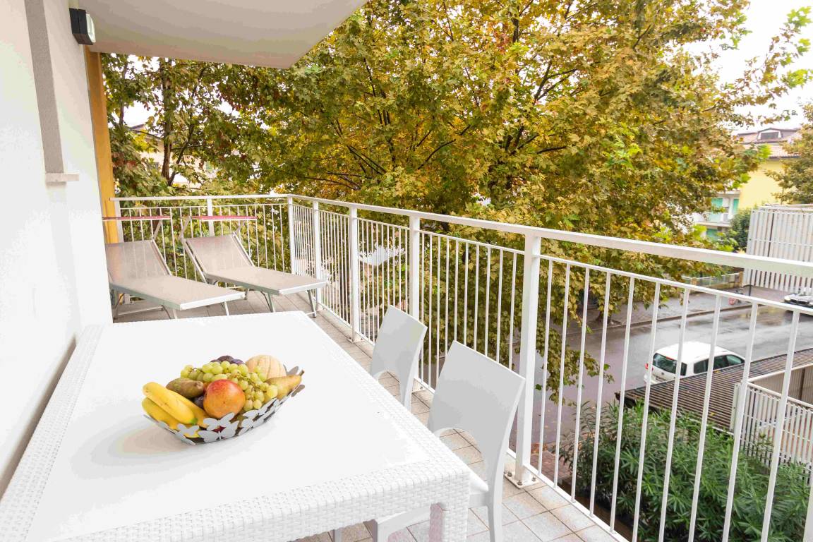 45 M² Apartament ∙ 2 Sypialnie ∙ 5 Gości - Lignano Sabbiadoro