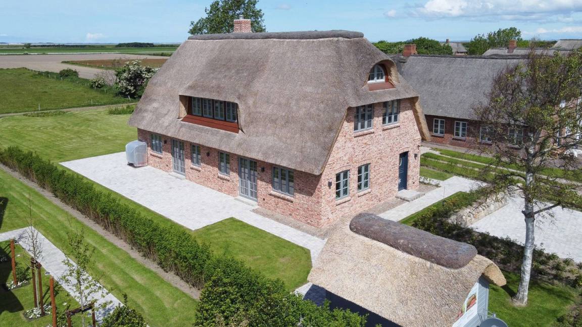 253 M² Ferienhaus ∙ 3 Schlafzimmer ∙ 6 Gäste - Norddorf