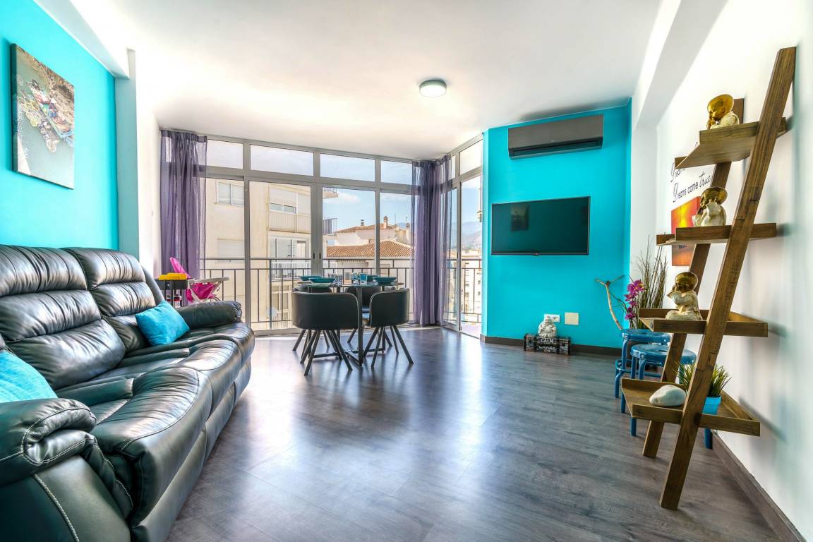 75 M² Apartment ∙ 2 Bedrooms ∙ 5 Guests - Nerja