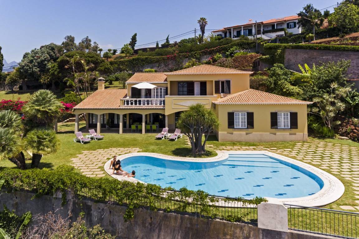 400 M² Villa ∙ 5 Chambres ∙ 10 Personnes - Funchal