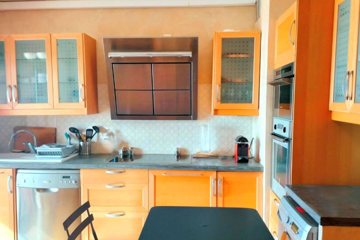 60 M² Appartement ∙ 1 Chambre ∙ 4 Personnes - La Seyne-sur-Mer