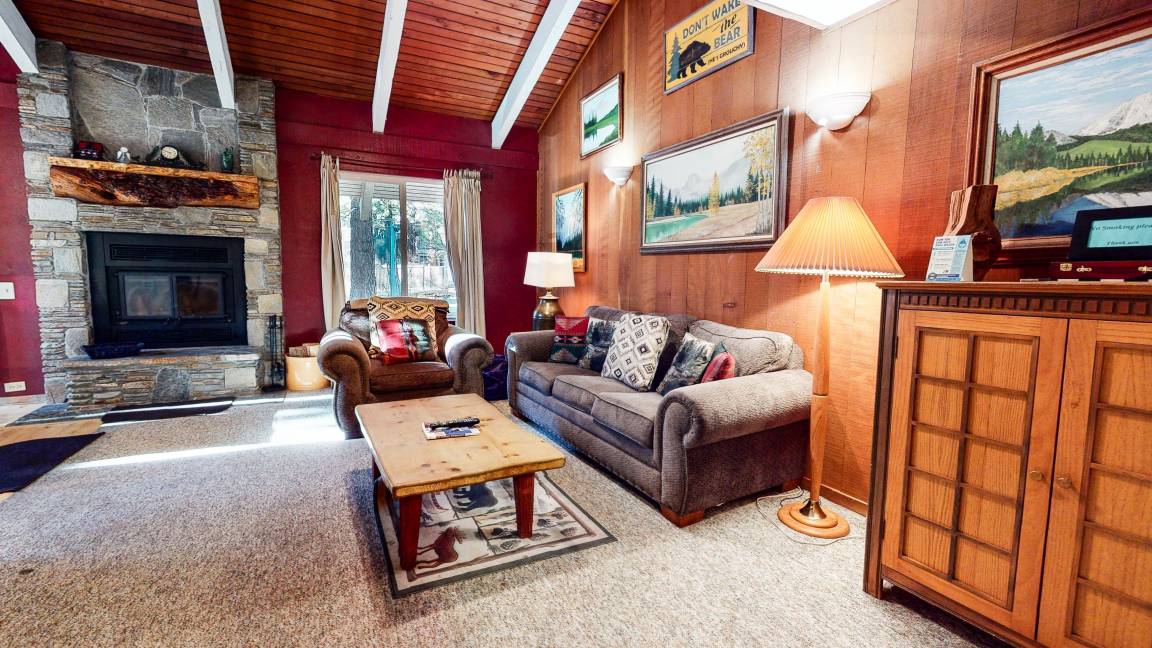 79 M² Condo ∙ 1 Bedroom ∙ 6 Guests - Mammoth Lakes, CA