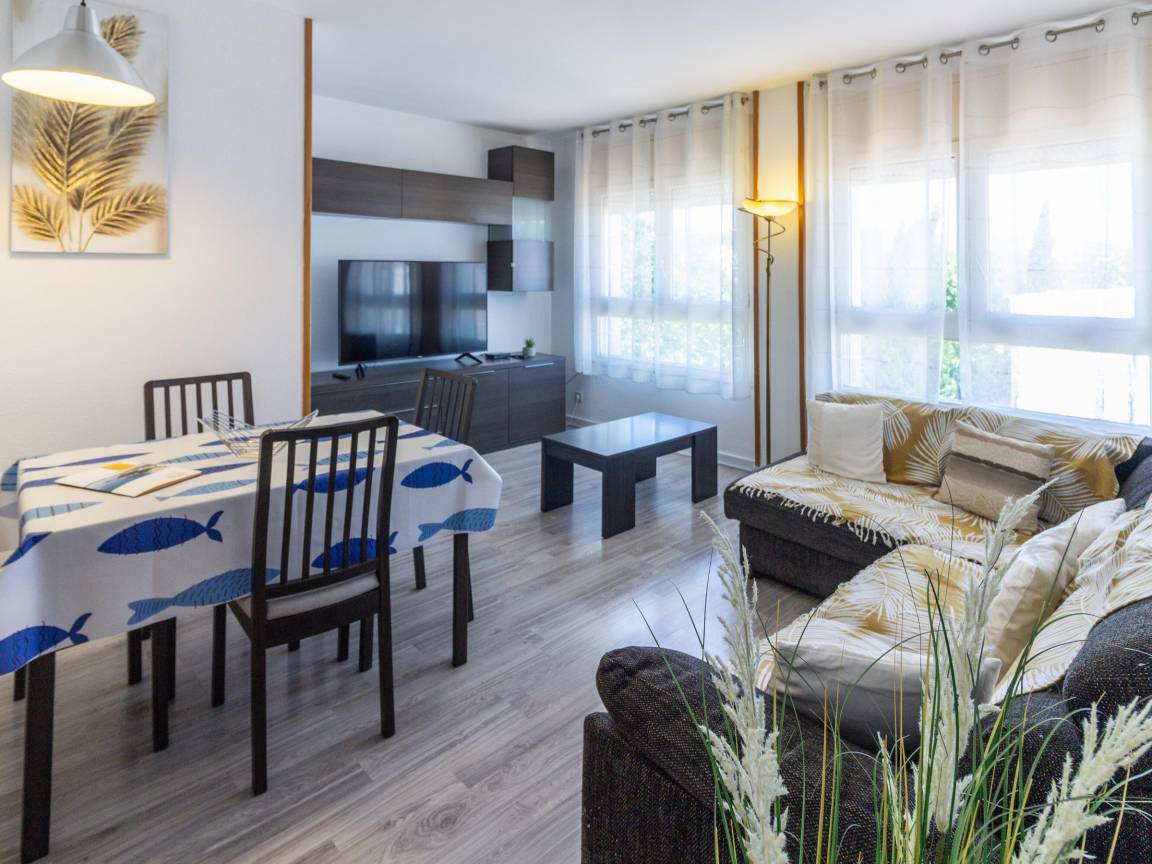 60 M² Appartement ∙ 2 Chambres ∙ 5 Personnes - Llançà