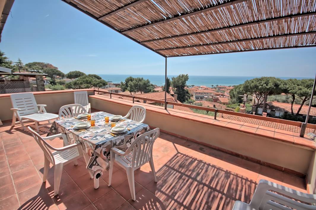 75 M² Villa ∙ 3 Bedrooms ∙ 6 Guests - Castiglione della Pescaia