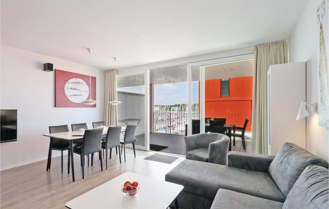 82 M² Apartment ∙ 2 Bedrooms ∙ 4 Guests - Lübeck