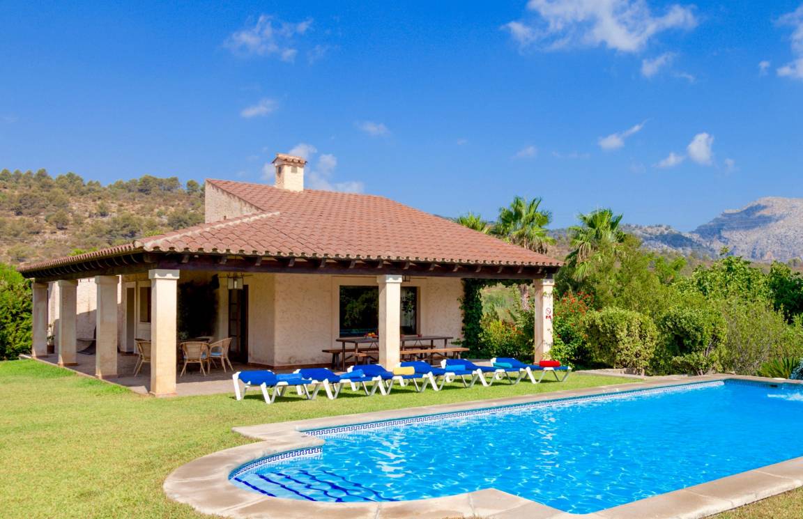 270 M² House ∙ 3 Bedrooms ∙ 6 Guests - Pollença