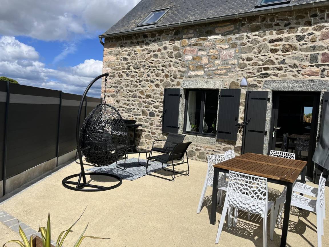 92 M² Gîte ∙ 3 Chambres ∙ 6 Personnes - Erquy