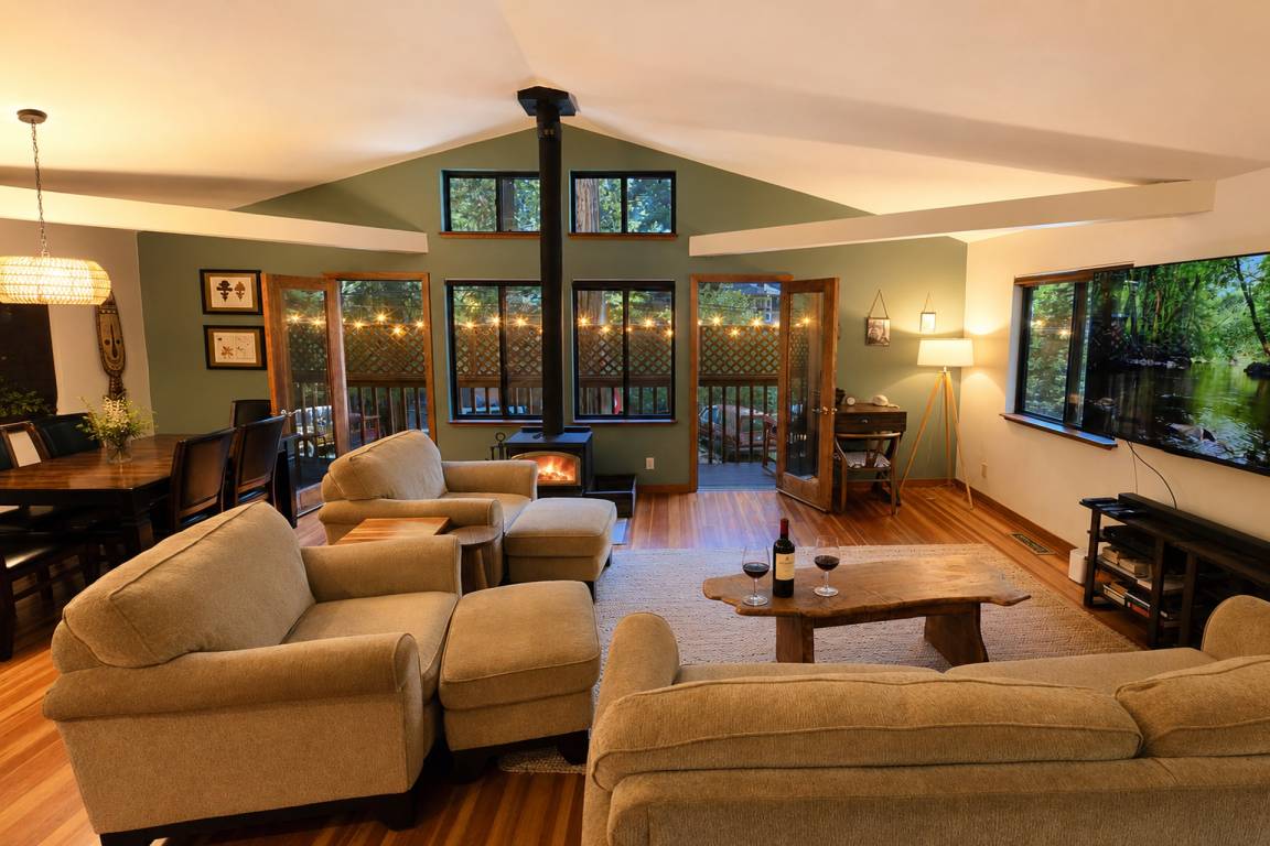 104 M² House ∙ 2 Bedrooms ∙ 4 Guests - Jenner, CA