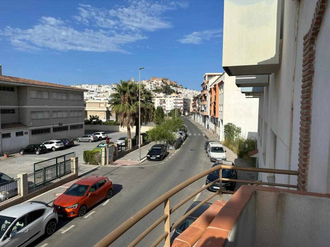 75 M² Apartamento ∙ 1 Habitación ∙ 2 Huéspedes - Motril