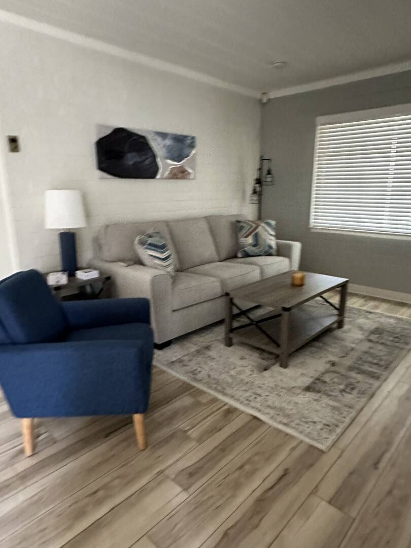 93 M² Apartment ∙ 2 Bedrooms ∙ 2 Guests - Stockton, CA