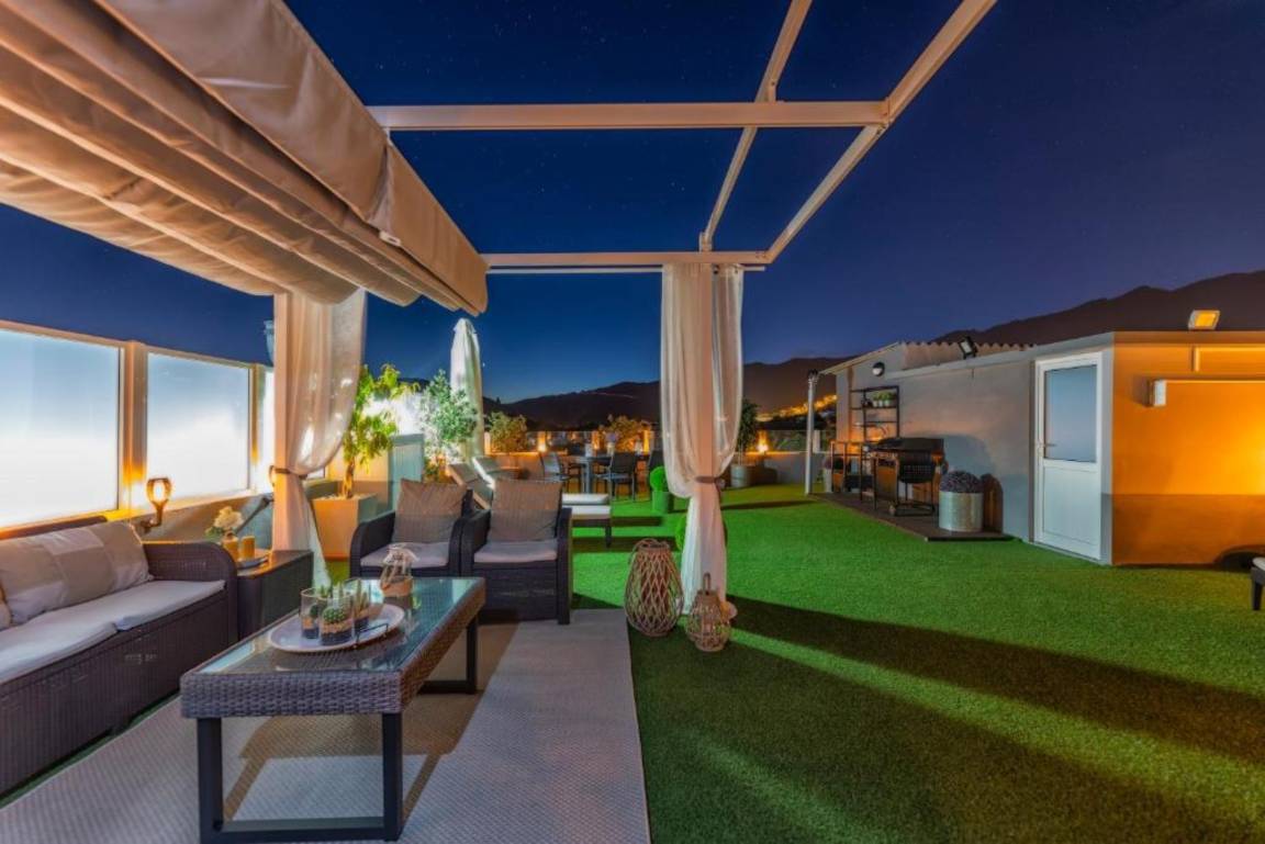 140 M² Ferienhaus ∙ 4 Schlafzimmer ∙ 6 Gäste - Puerto Naos