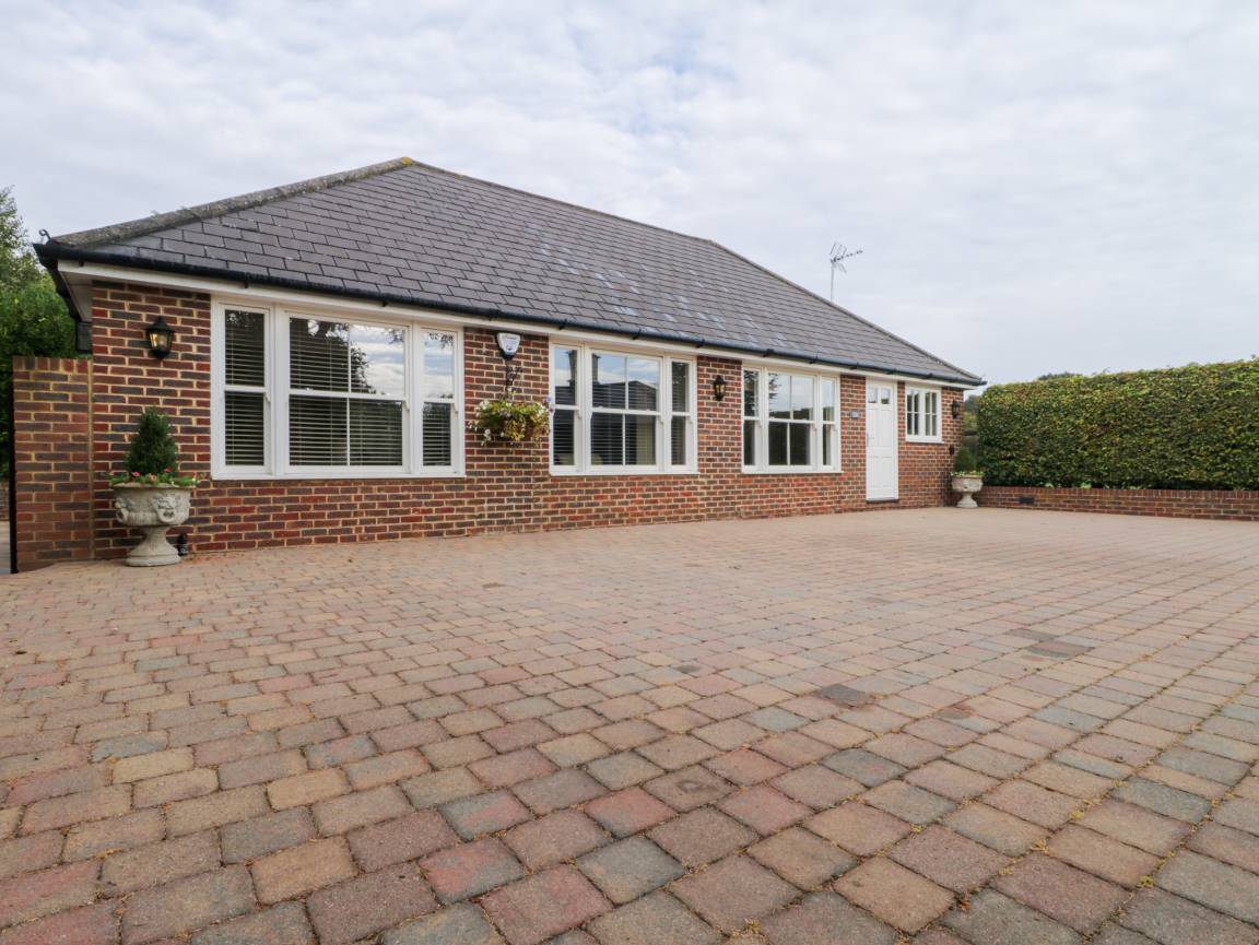 Cottage ∙ 2 Bedrooms ∙ 3 Guests - East Sussex