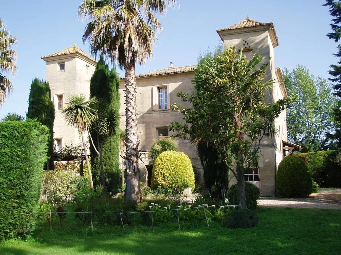 85 M² Appartement ∙ 2 Chambres ∙ 6 Personnes - Uzès