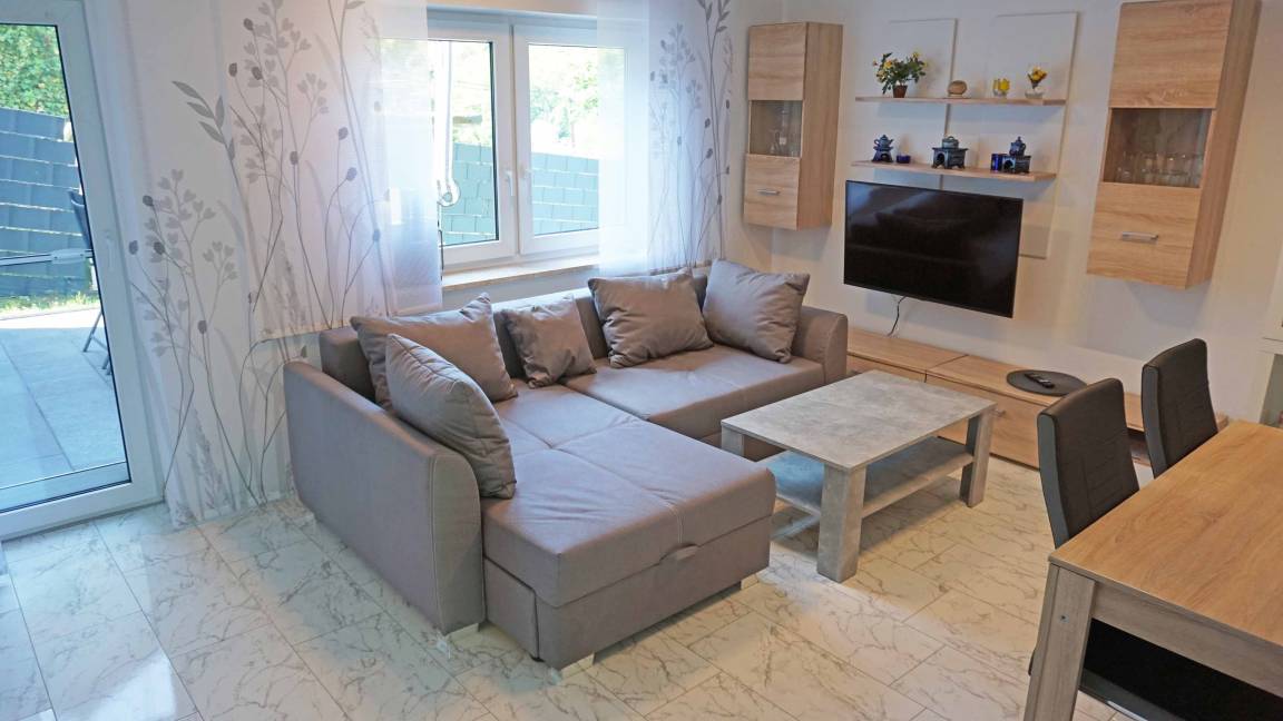 Ferienwohnung ∙ 1 Schlafzimmer ∙ 4 Gäste - Würzburg