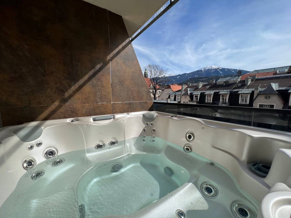 120 M² Apartment ∙ 2 Bedrooms ∙ 3 Guests - Innsbruck