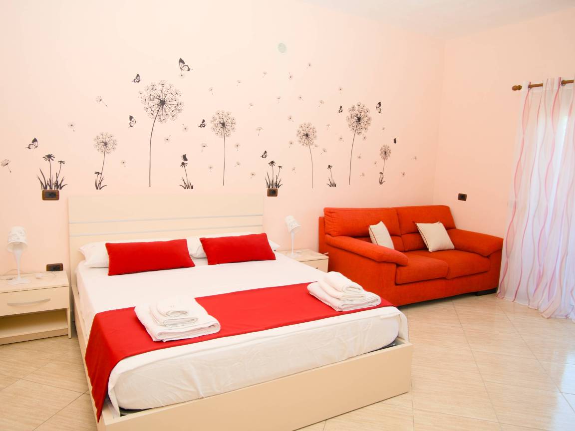 75 M² Apartment ∙ 2 Bedrooms ∙ 5 Guests - Durrës