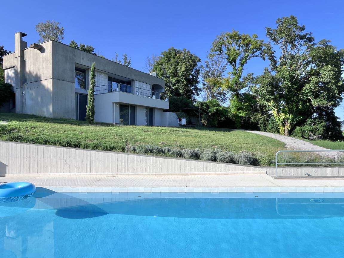 200 M² Villa ∙ 4 Slaapkamers ∙ 7 Gasten - Grana