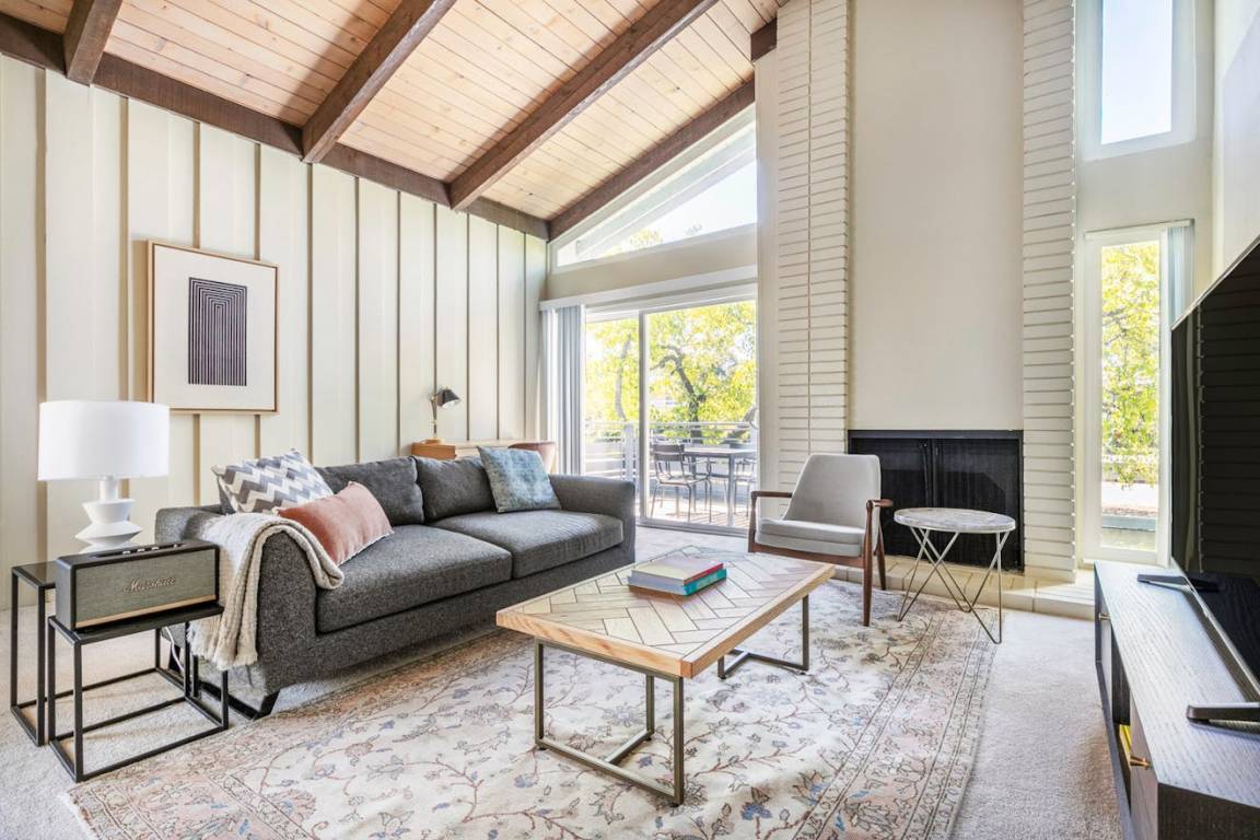 121 M² Apartment ∙ 3 Bedrooms ∙ 6 Guests - Mountain View, CA