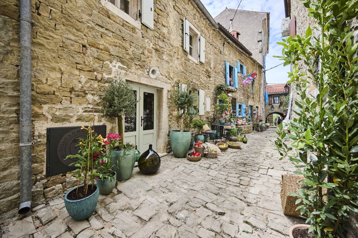65 M² House ∙ 1 Bedroom ∙ 3 Guests - Brtonigla