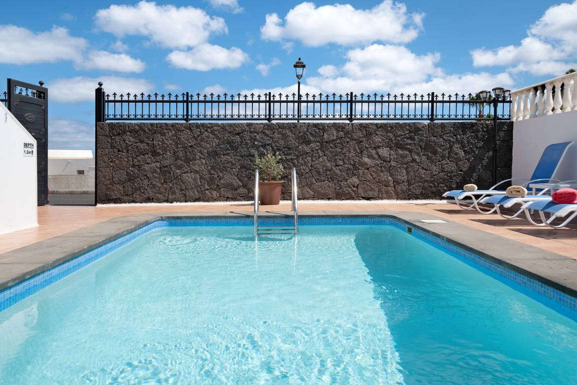 178 M² Villa ∙ 4 Schlafzimmer ∙ 8 Gäste - Puerto del Carmen