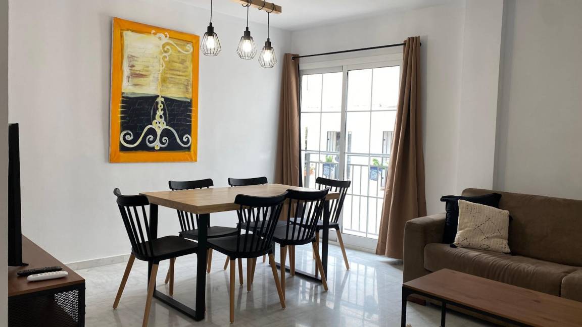 80 M² Apartment ∙ 2 Bedrooms ∙ 4 Guests - Mijas