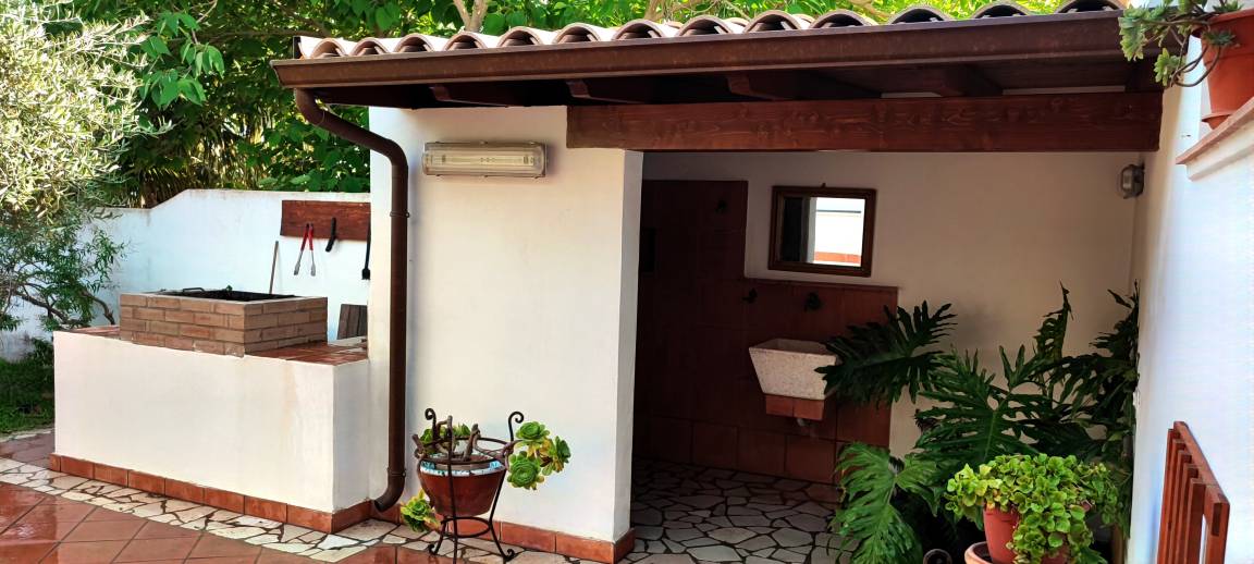 500 M² Villa ∙ 3 Bedrooms ∙ 10 Guests - Mazara del Vallo