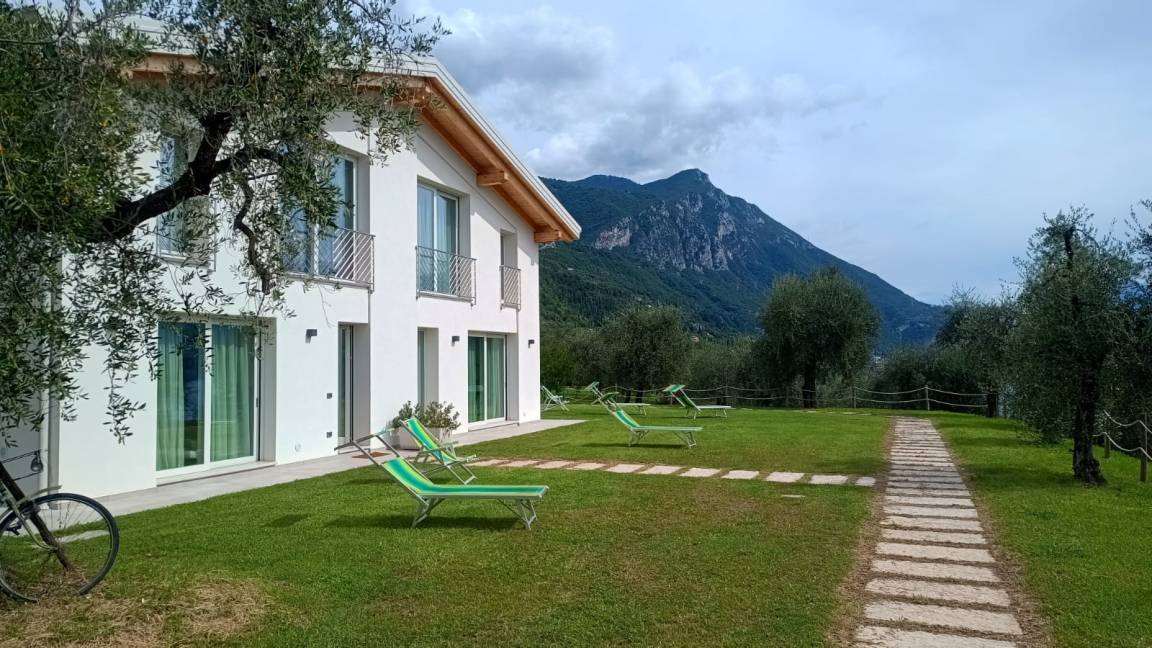Casa Rural ∙ 2 Habitaciones ∙ 2 Huéspedes - Toscolano-Maderno