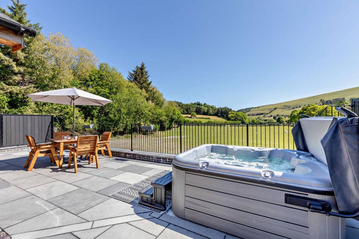 Cottage ∙ 2 Bedrooms ∙ 4 Guests - Llangollen