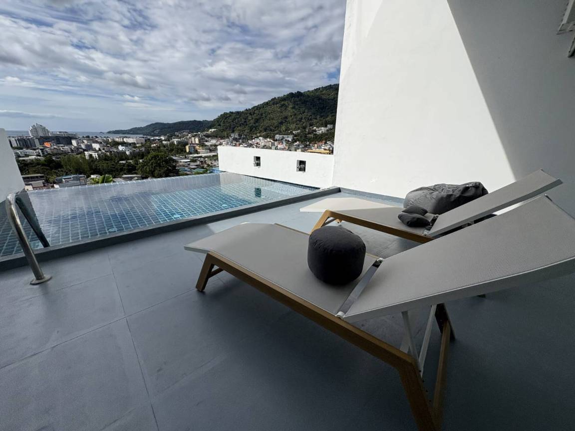 450 M² Villa ∙ 5 Chambres ∙ 10 Personnes - Patong Beach