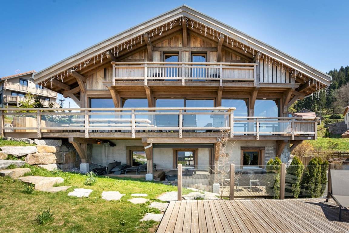 254 M² Chalet ∙ 6 Chambres ∙ 14 Personnes - Corcieux