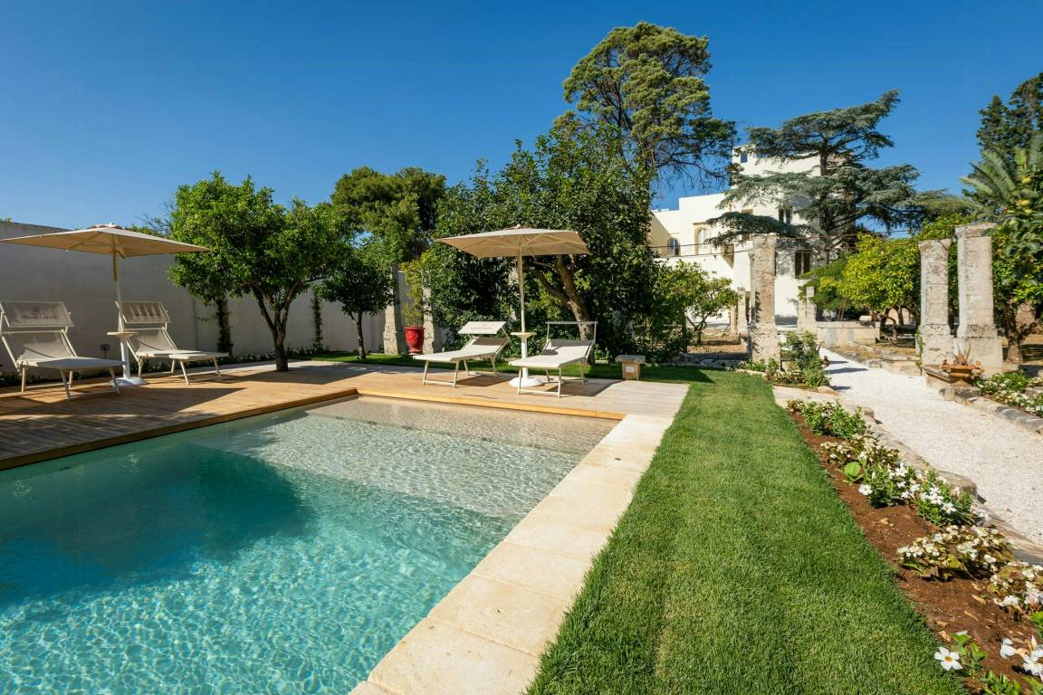 250 M² Apartment ∙ 5 Bedrooms ∙ 9 Guests - Otranto
