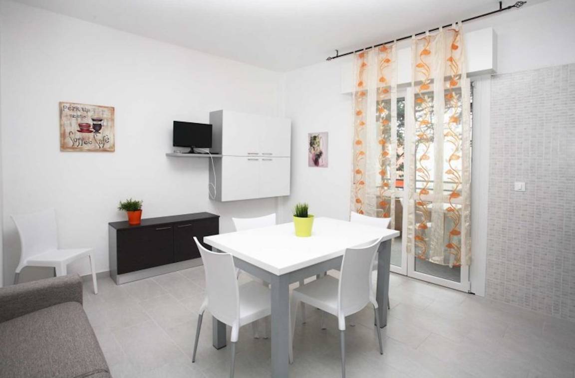 45 M² Apartment ∙ 2 Bedrooms ∙ 5 Guests - Bibione