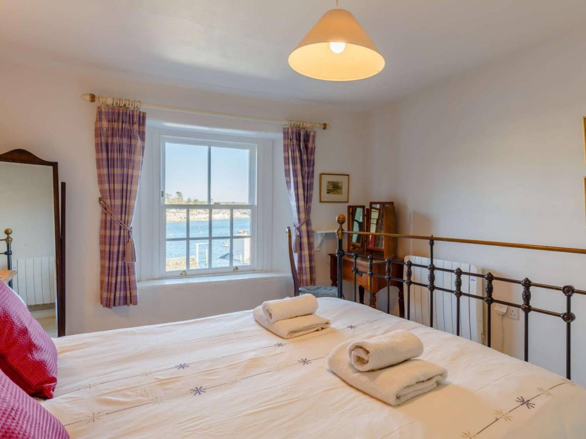 Cottage ∙ 2 Bedrooms ∙ 4 Guests - Fowey