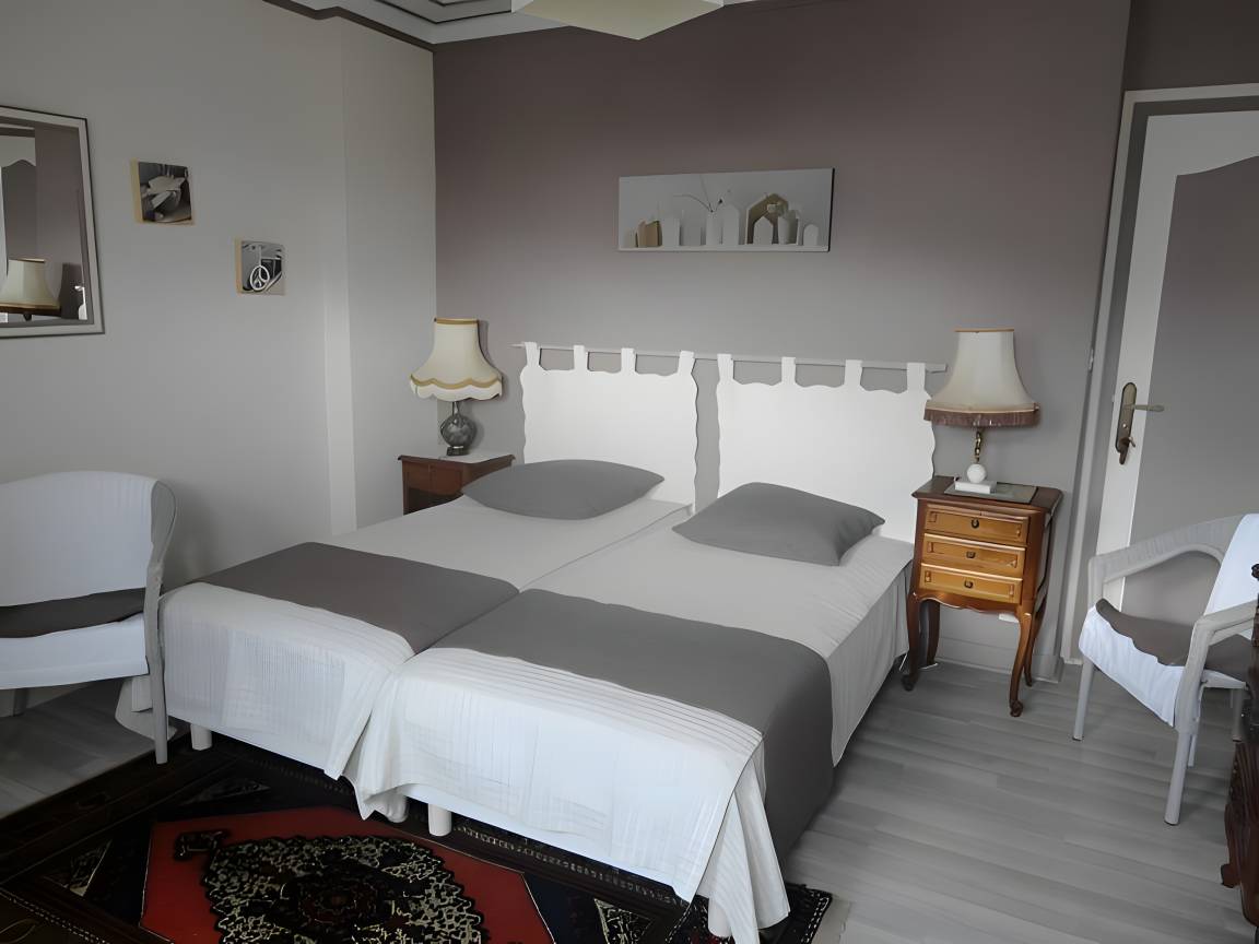 20 M² Chambre D'hôtes ∙ 1 Chambre ∙ 2 Personnes - Concarneau