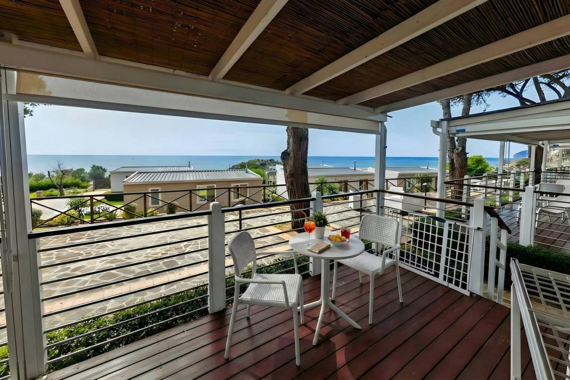 46 M² Caravan ∙ 2 Bedrooms ∙ 4 Guests - Campania