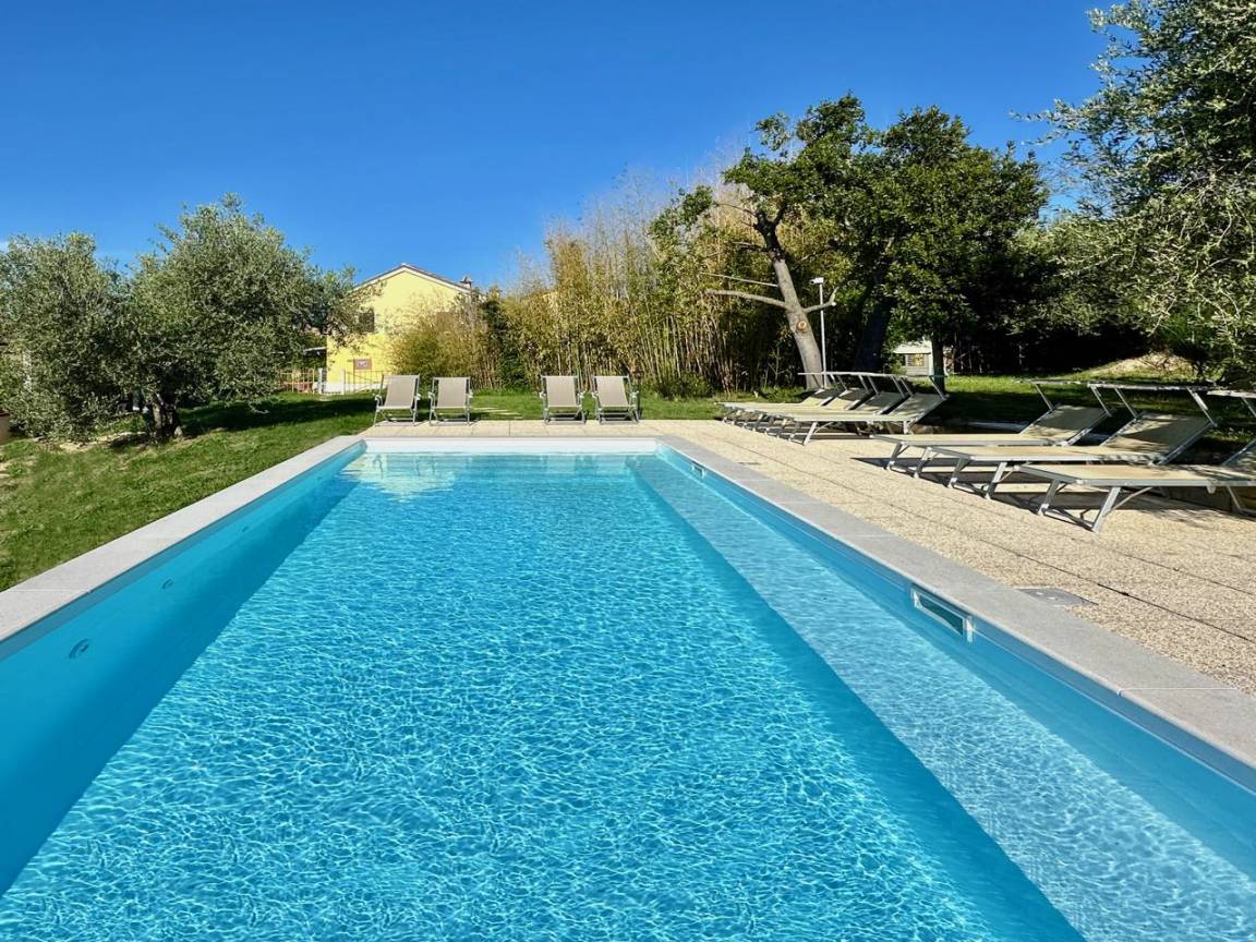 80 M² Apartment ∙ 4 Bedrooms ∙ 9 Guests - Senigallia